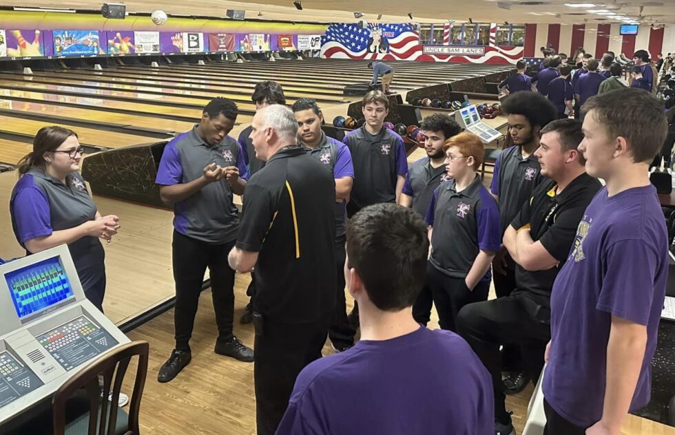Troy Bowling improves to 5-6 with win over AP | Troy City School District